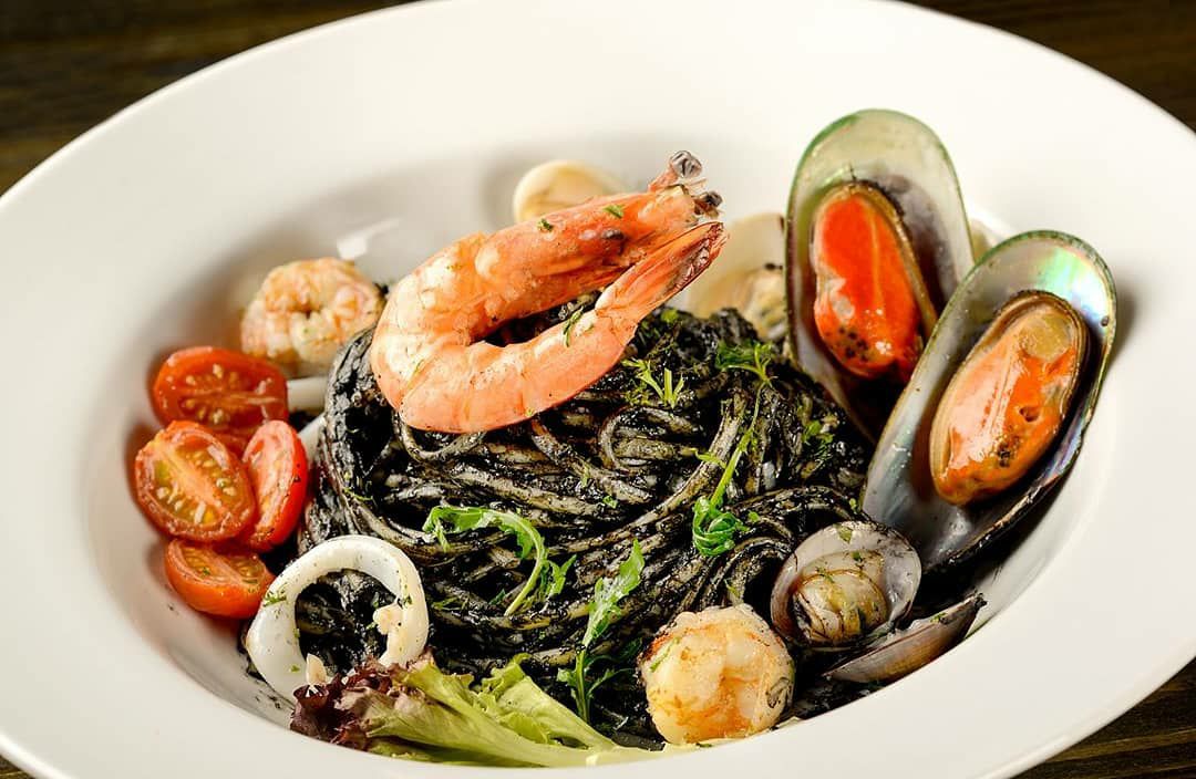 7 Places For Delectable Meals & Desserts When You're Wondering What To ...