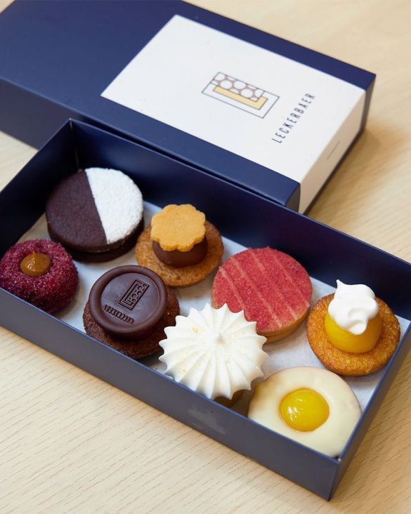 12 Dessert Box Delivery Singapore Services For Wholesome Sweet Goodness ...