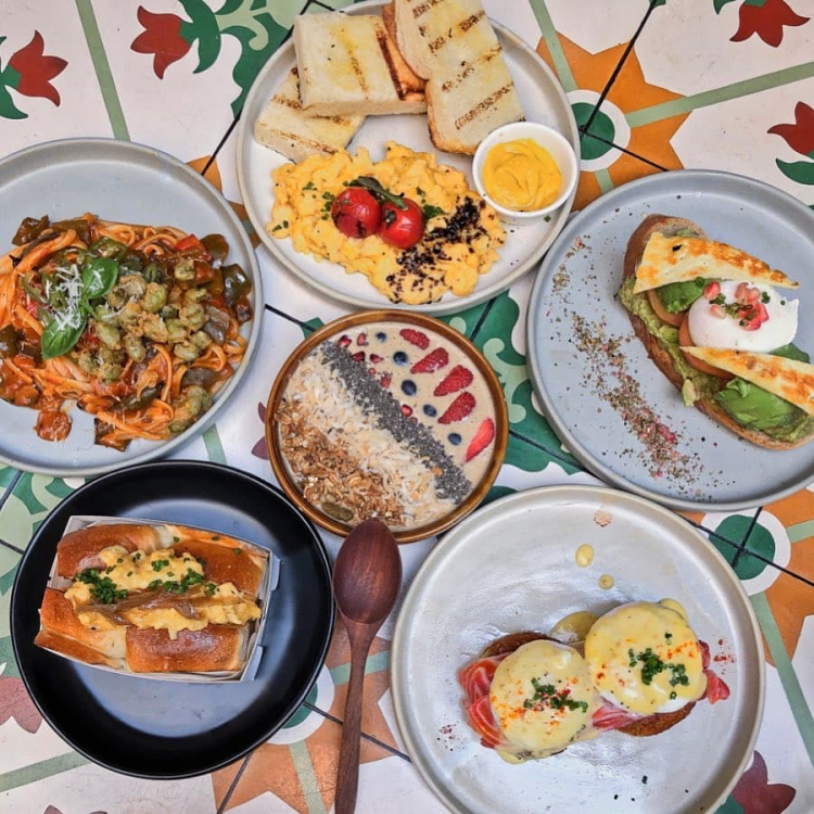 12 Spots To Have The Best Breakfast In KL | The Kind Helper