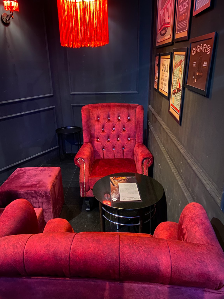 Puteh Rooftop Bar Melaka: The Coolest Bar In Town With Santorini Vibes ...