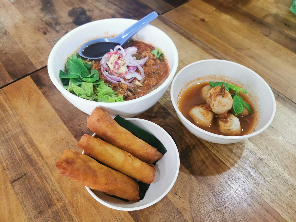 11 Best Penang Laksa To Have When You're Craving Authentic Penang Food ...
