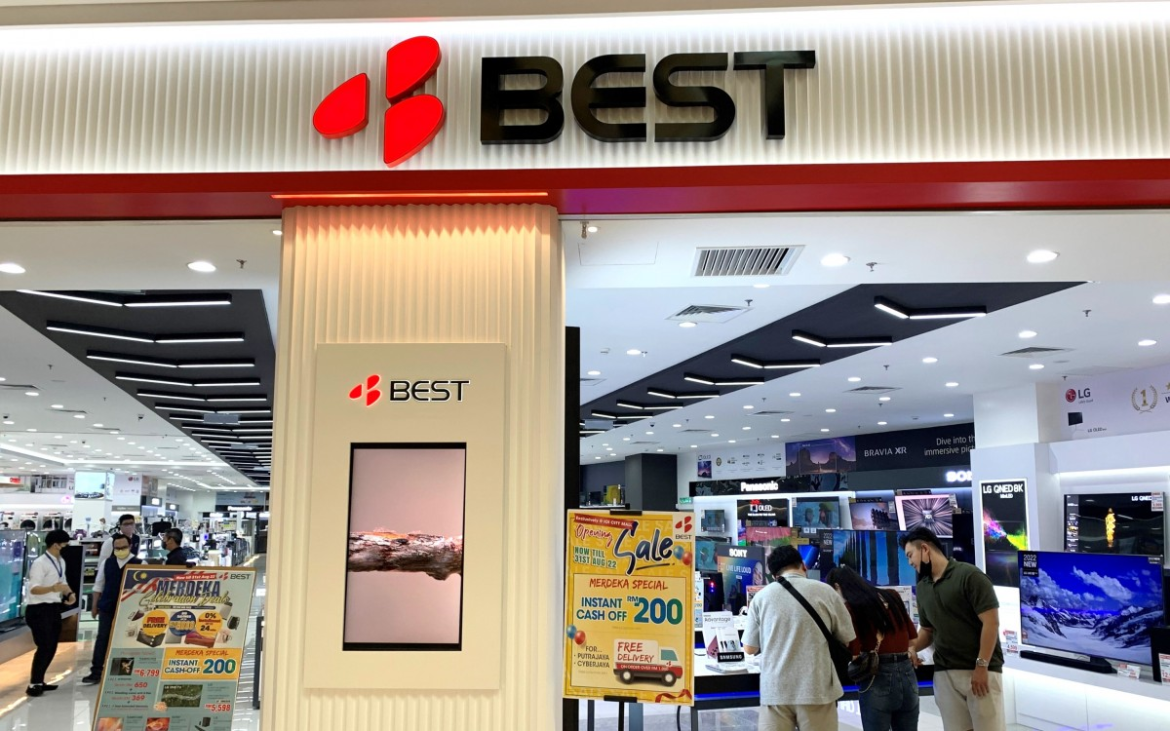 Top 10 Gadgets & Electronic Stores In Malaysia | The Kind Helper
